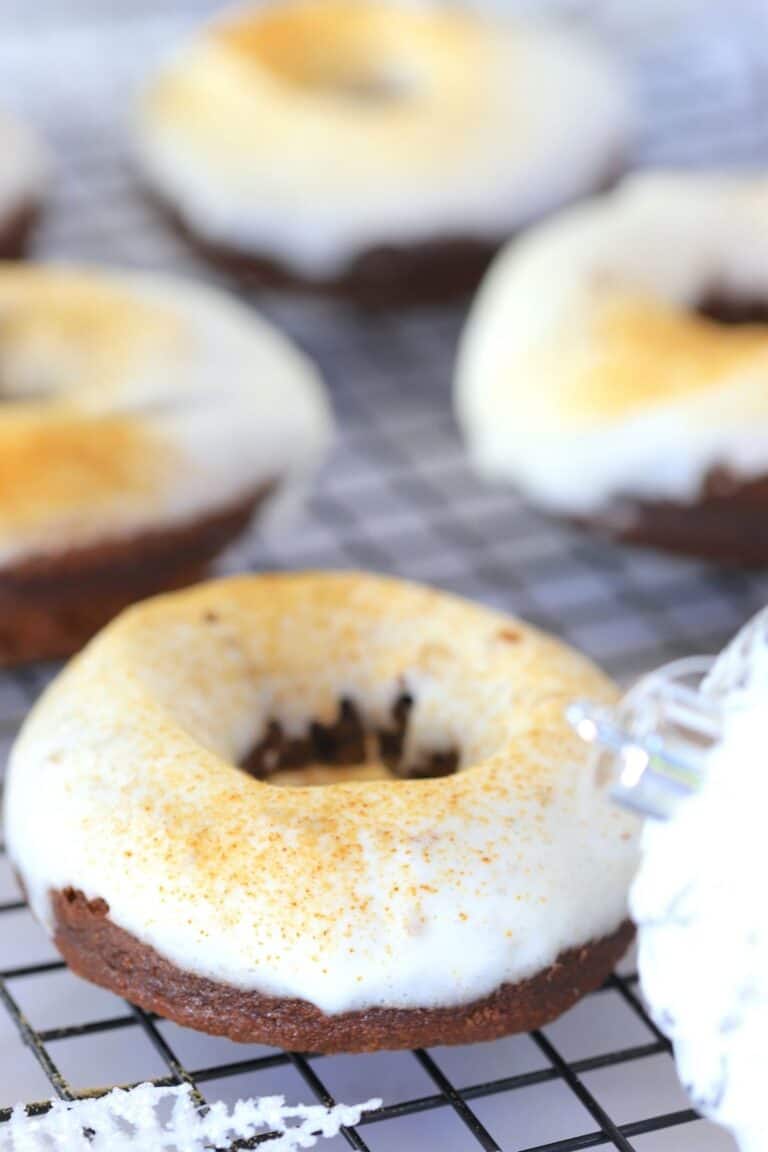 Keto Gingerbread Donuts with Cream Cheese Icing - I Hacked Diabetes