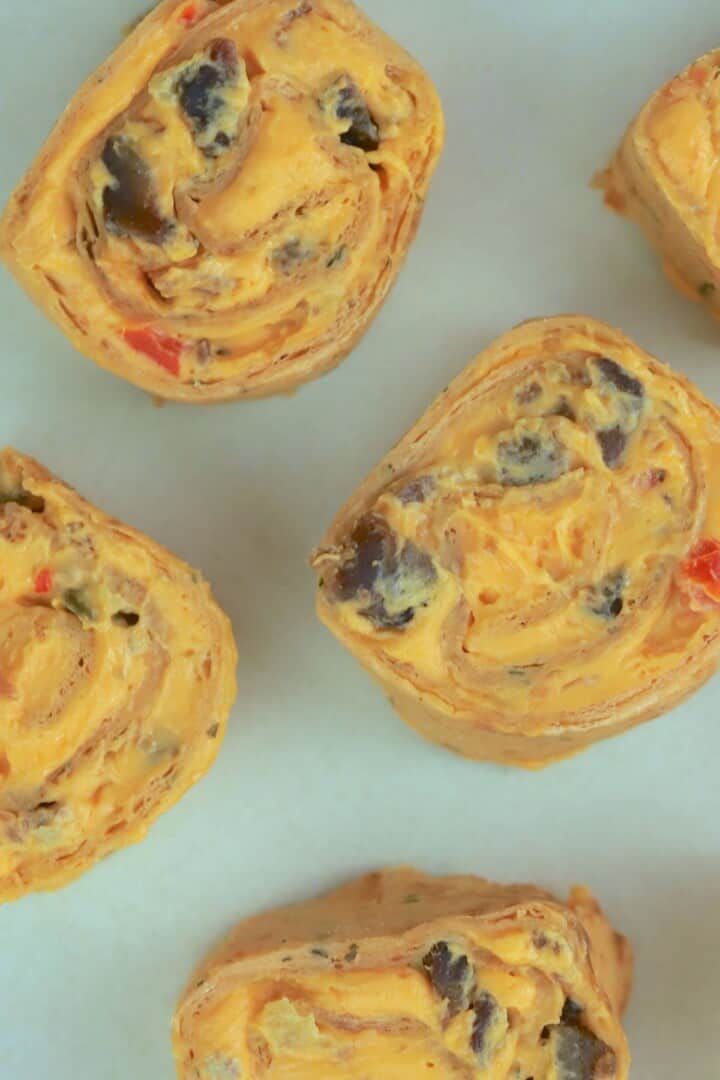 Easy Cheesy Jalapeno Bacon Low Carb Pinwheels (3 ingredients)
