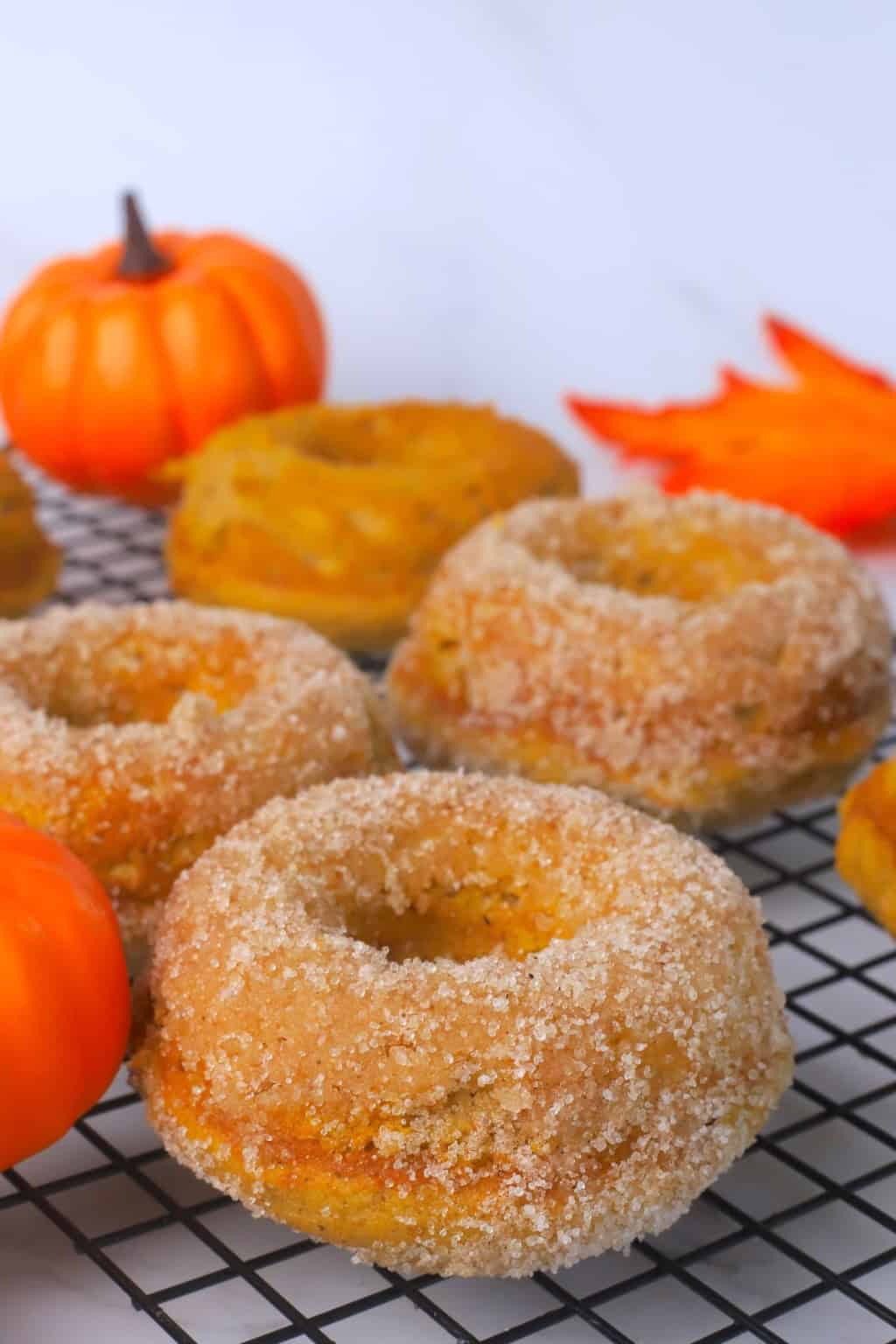 Sugar Free Pumpkin Spice Chai Donuts - I Hacked Diabetes